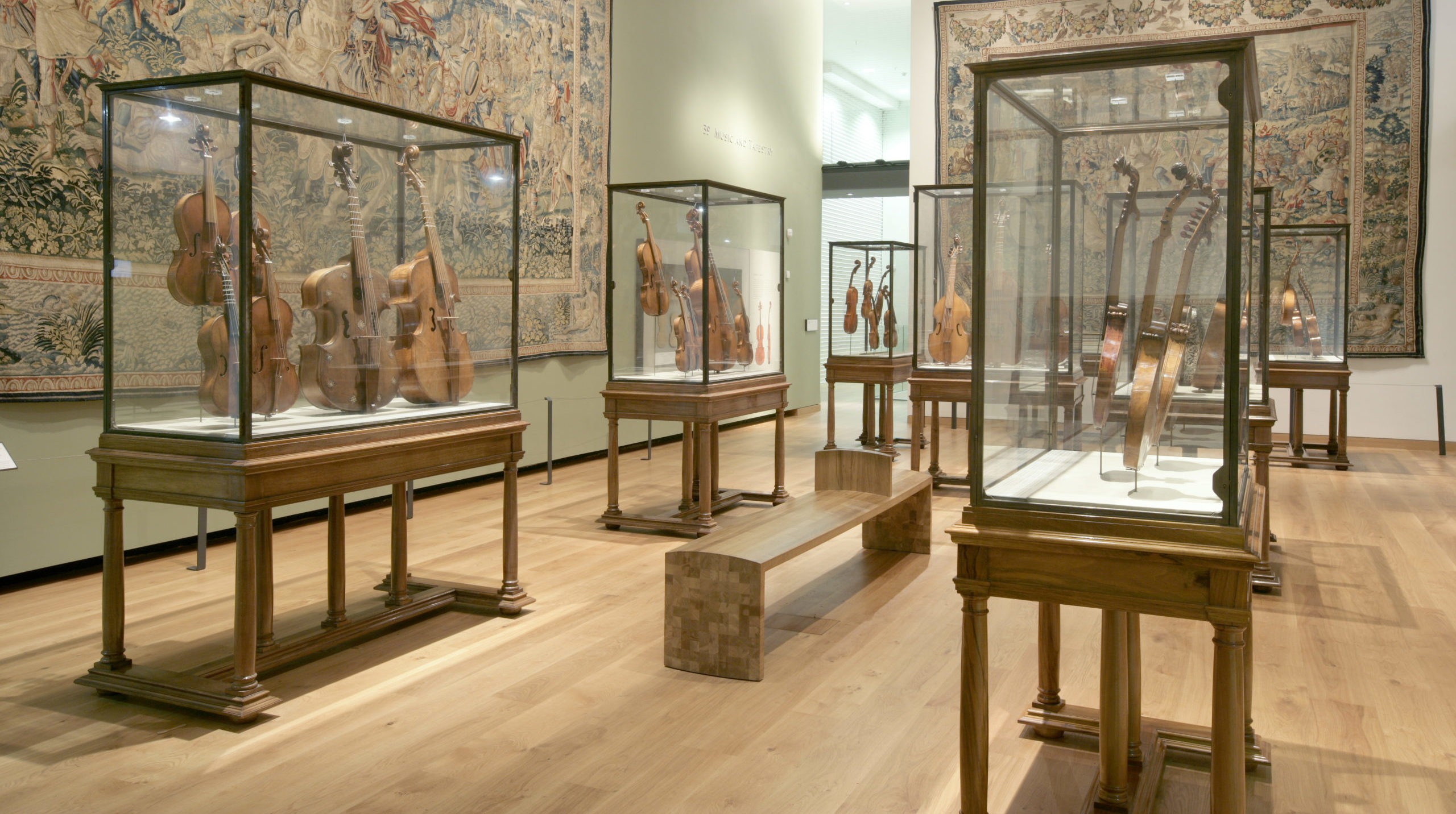 ASHMOLEAN MUSEUM BENCH - Matthew Burt